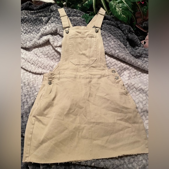 Love Tree | Dresses | Nwt Love Tree Dedign Denim Color Tan Dungarees ...